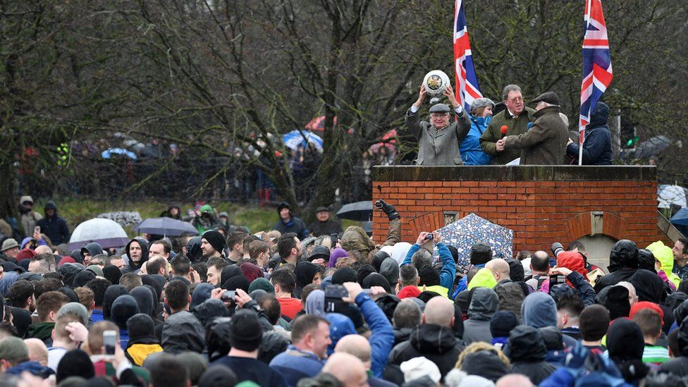 Shrovetide: The game with 'no rules' - BBC Newsround
