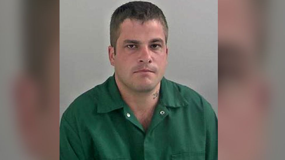 Man jailed for murdering Paul Lundy in Kidderminster - BBC News