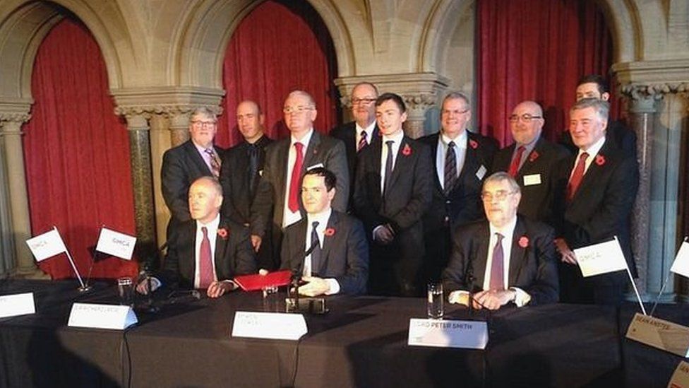 Greater Manchester mayoral election date set for May 2017 - BBC News