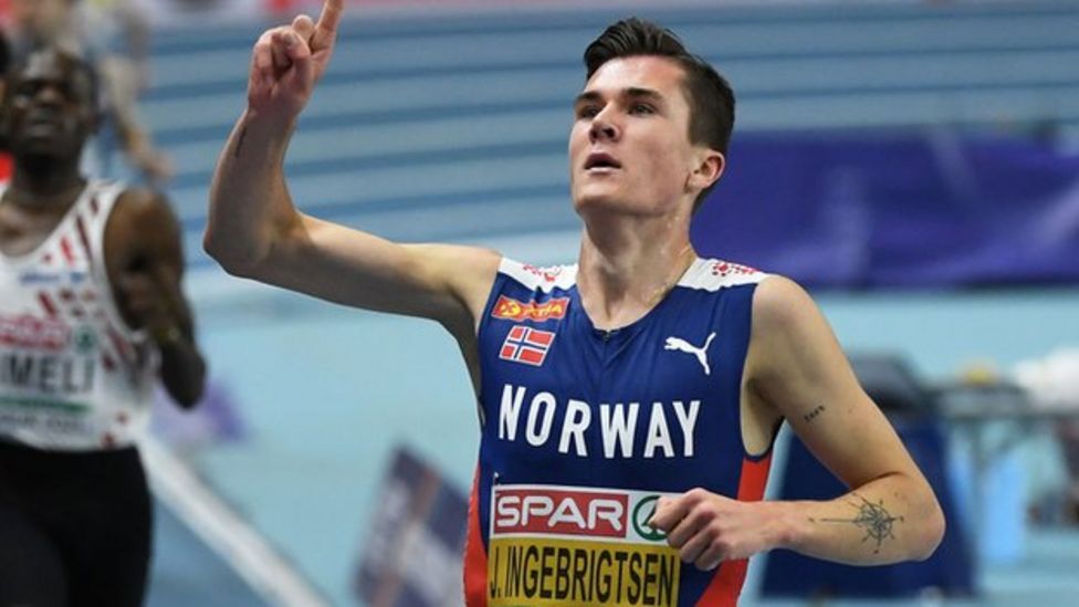 Jakob Ingebrigtsen: Norwegian runner sets new 1500m indoor world record ...
