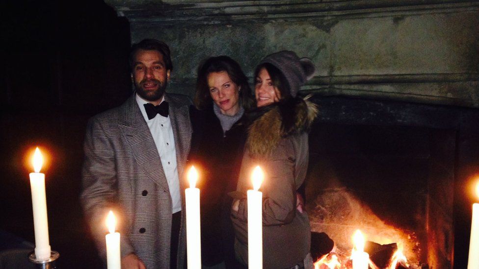 German prince died after Northamptonshire horse fall - BBC News