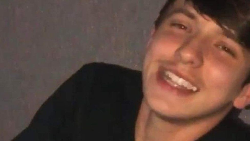 Kyle Hackland: Four teenagers detained for 17-year-old's killing - BBC News