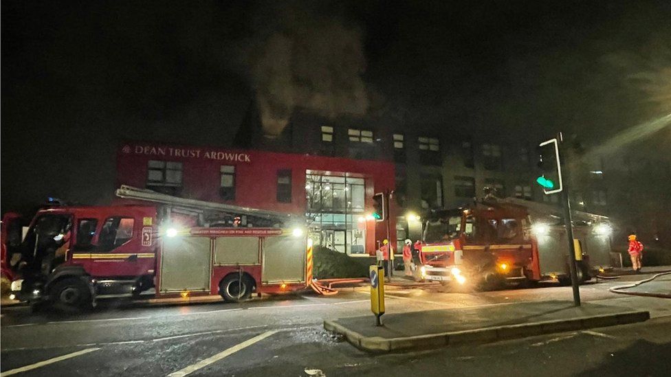 Manchester school closed after classroom damaged by fire - BBC News