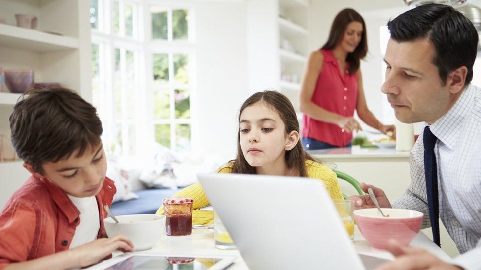 What future for BT and the UK's broadband? - BBC News