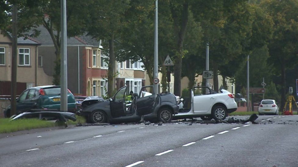 Cardiff crash leaves five-year-old boy dead - BBC News