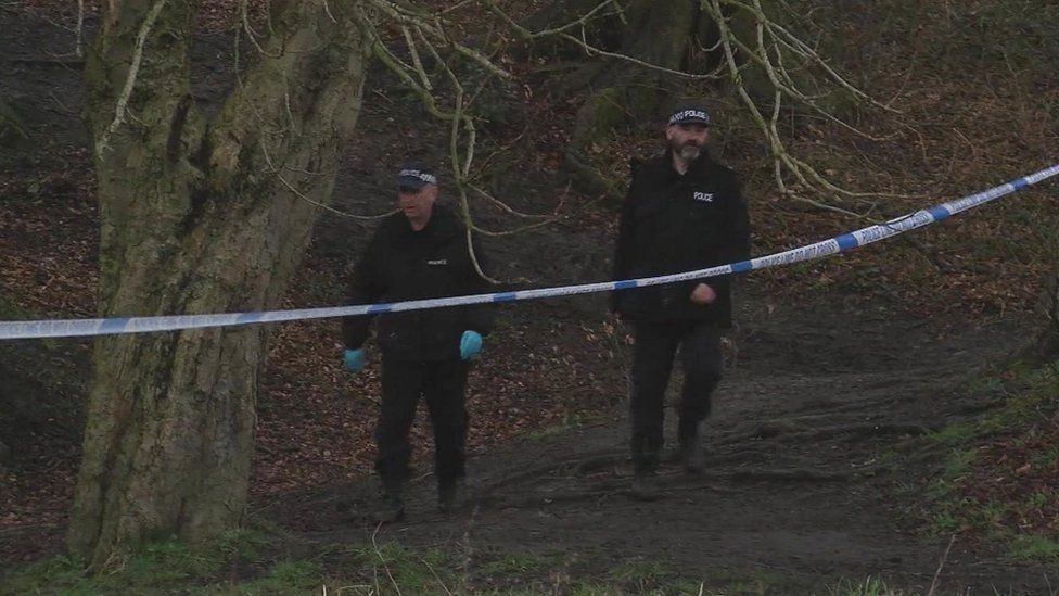 Newborn baby found dead in woodland in Rochdale - BBC News