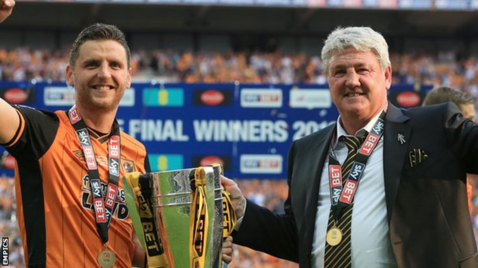 Steve Bruce to stay on as Hull City manager in Premier League - BBC Sport