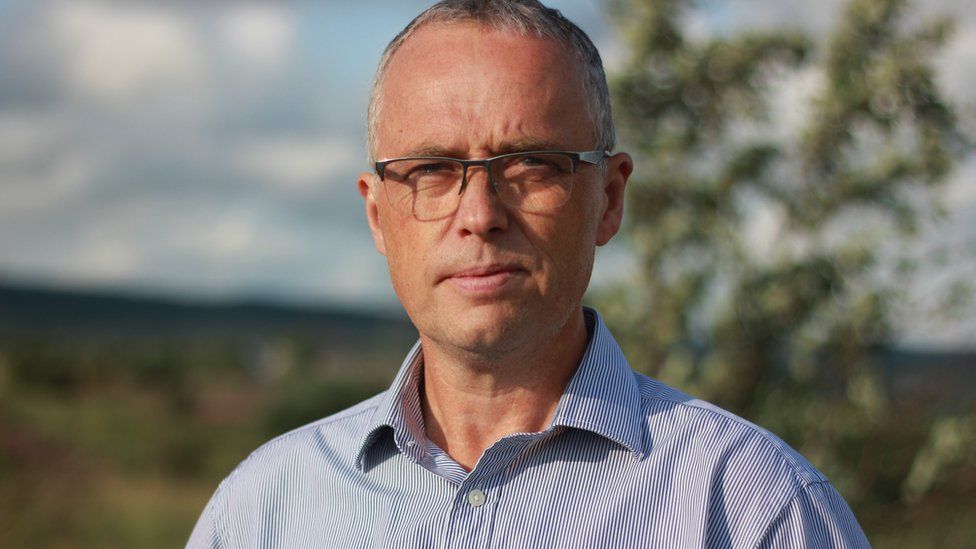 Gleision mine deaths: Families' 10-year wait for inquest - BBC News