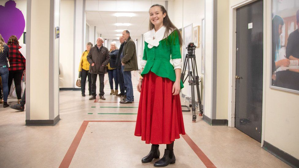 Lluniau: Eisteddfod Ffermwyr Ifanc Cymru - BBC Cymru Fyw