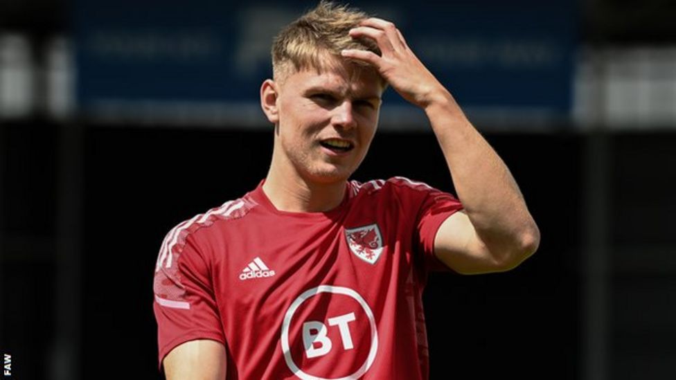 Wales U21s taking 'different route' under Matthew Jones, says Brighton ...