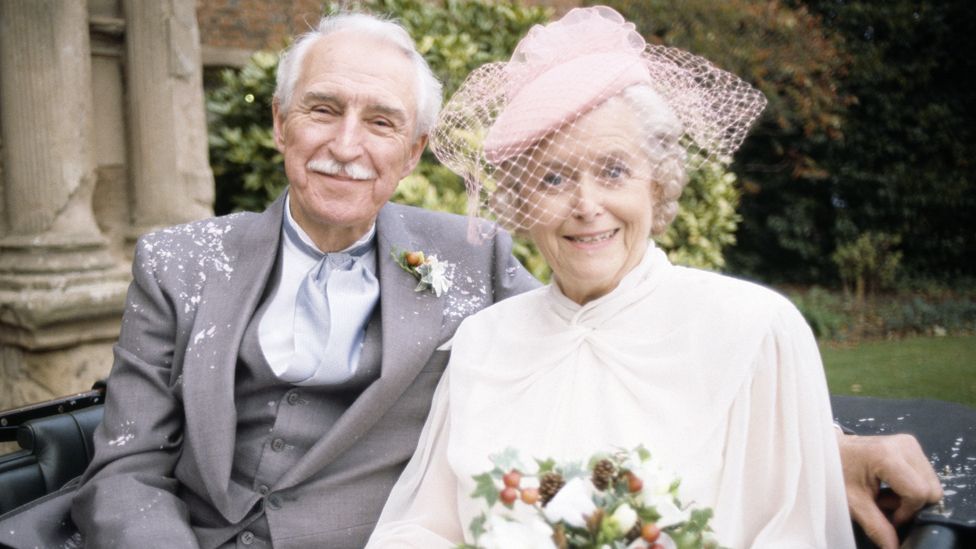 The Archers call for June Spencer to be made a dame - BBC News