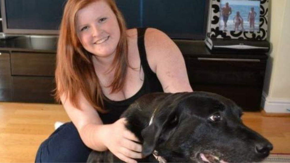 Lauren Ellis death: Guernsey nurses found not guilty - BBC News