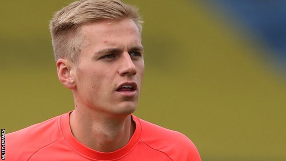Alex Bass: Sunderland sign Portsmouth goalkeeper on a three-year deal ...