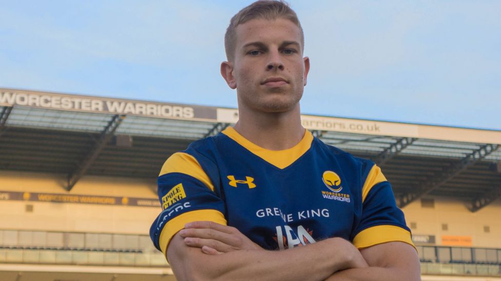 Connor Braid: Worcester Warriors sign Canada fly-half on short-term ...
