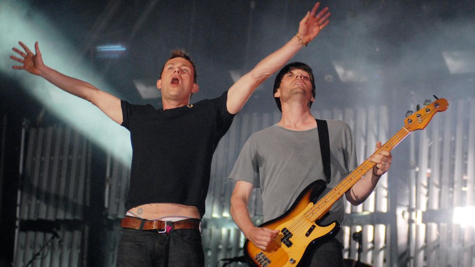 Blur to perform at Eastbourne's Winter Garden - BBC News