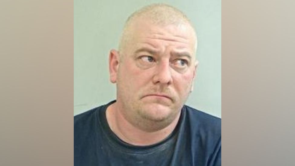 Preston pervert who raped and sexually abused girl jailed - BBC News