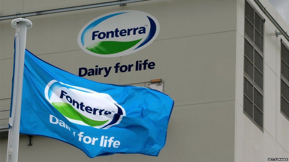 New Zealand's Fonterra raises dividend to help farmers - BBC News