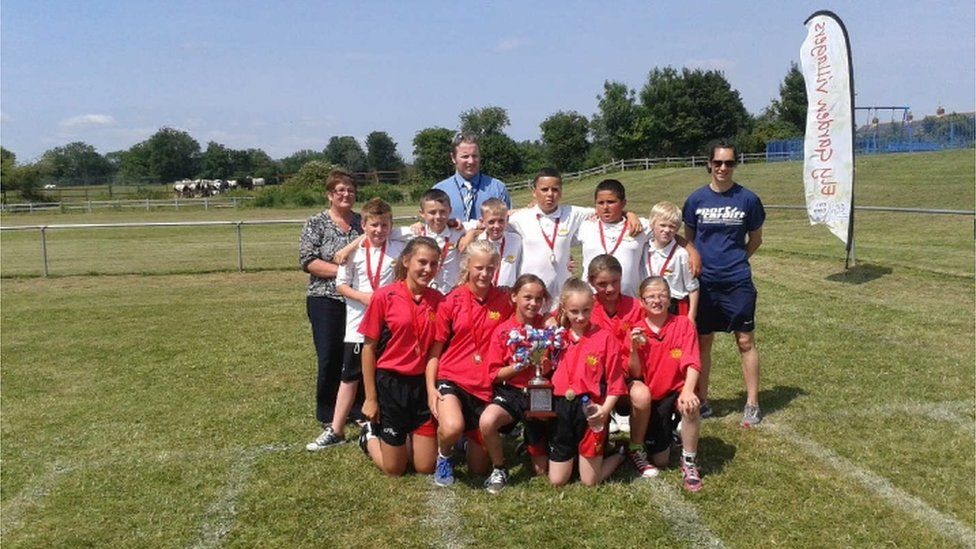 Ely bread riots: 'Painful memories' linger 25 years on - BBC News