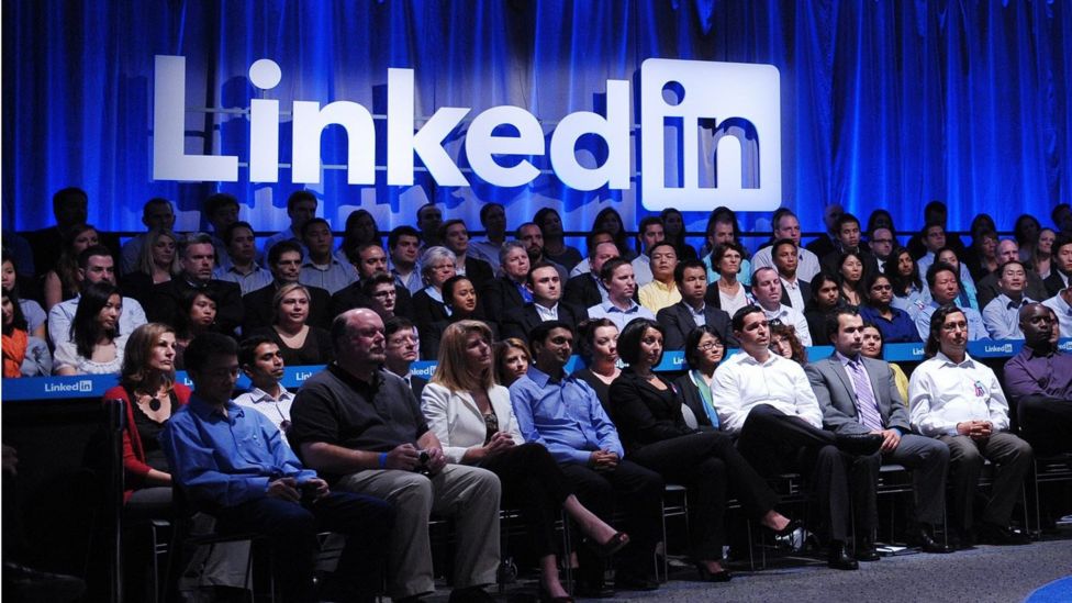 Russian hacker gang arrested over $25m theft - BBC News