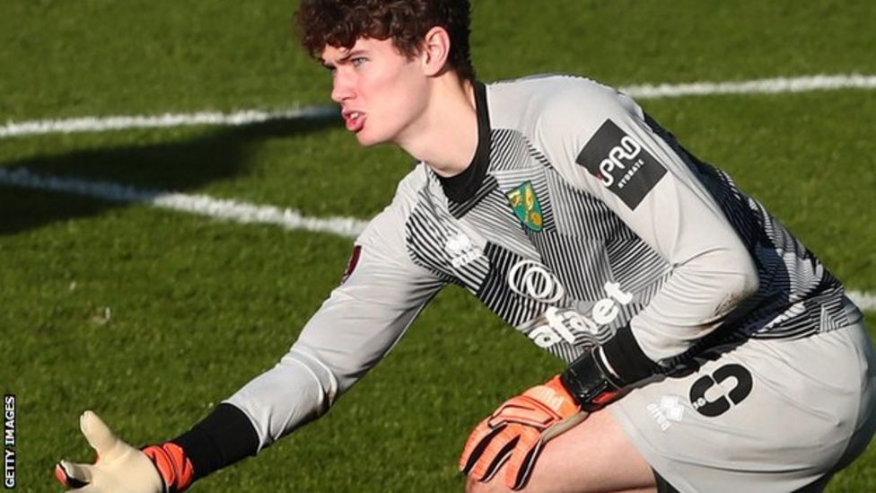 Daniel Barden: Norwich City goalkeeper signs new deal until 2024 - BBC ...