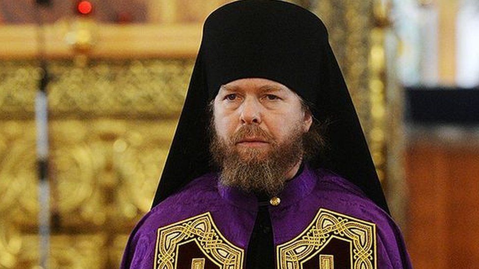 Russian director Medvedeva turns Putin into film hero - BBC News