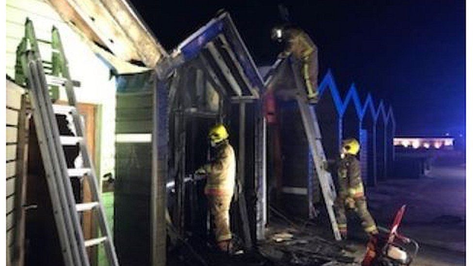 Blyth arson spree: Beach huts and vehicles set on fire - BBC News