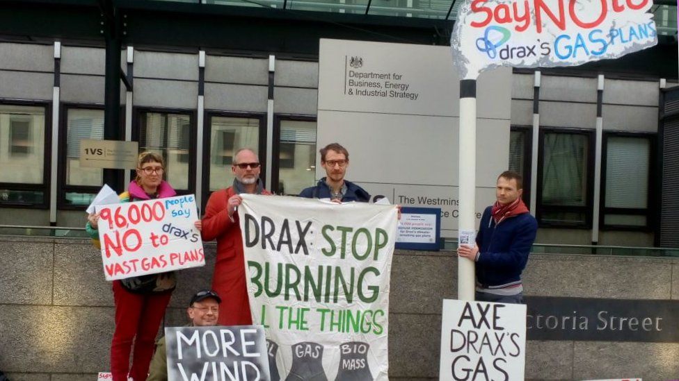 Drax power station protest petition handed in - BBC News