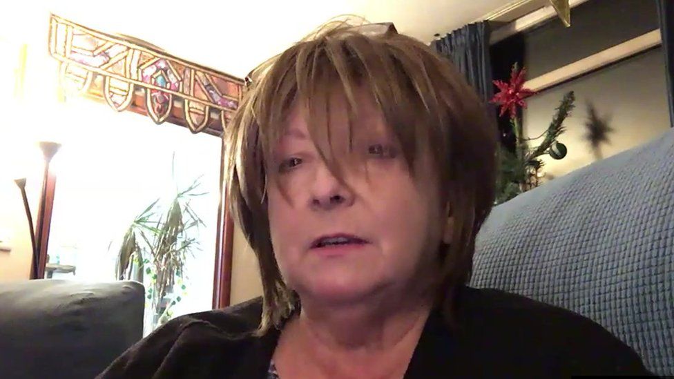 Aneurin Bevan Health Board apology over ambulance patient's wait - BBC News