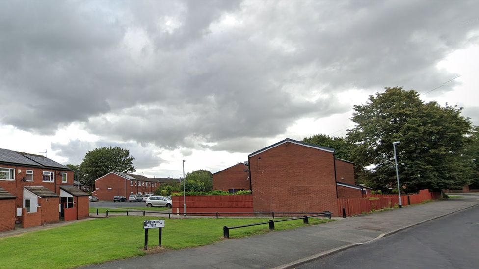 Jamie Giles death: Man in court over Beeston stabbing - BBC News