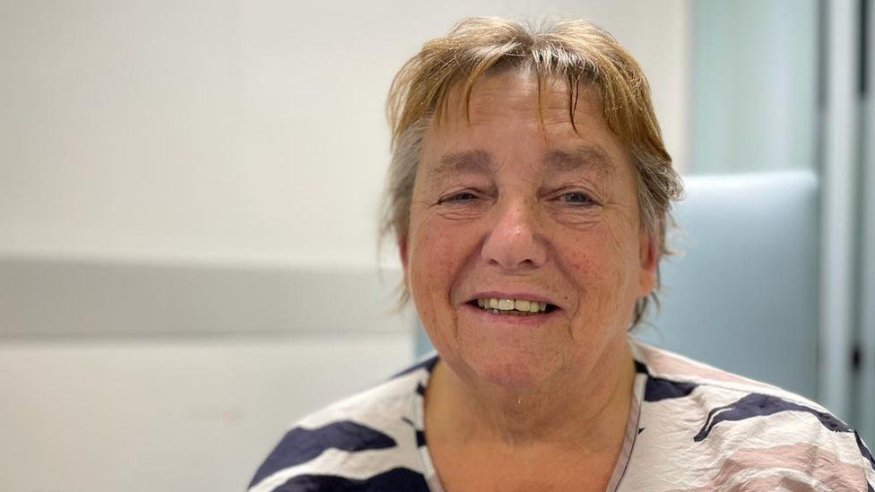 Bridgend: Surgery changes could halve waiting times - BBC News