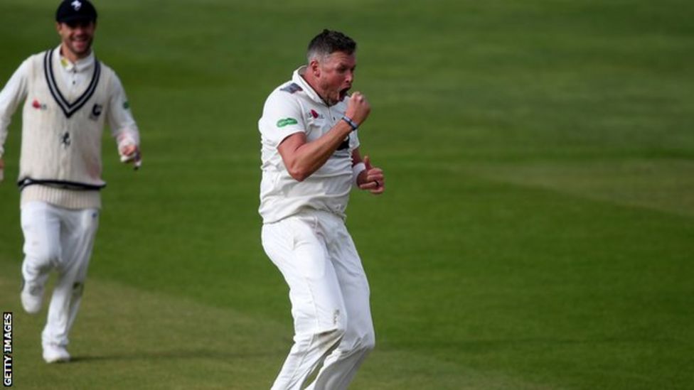County Championship: Mitchell Claydon helps Kent take charge at Taunton ...