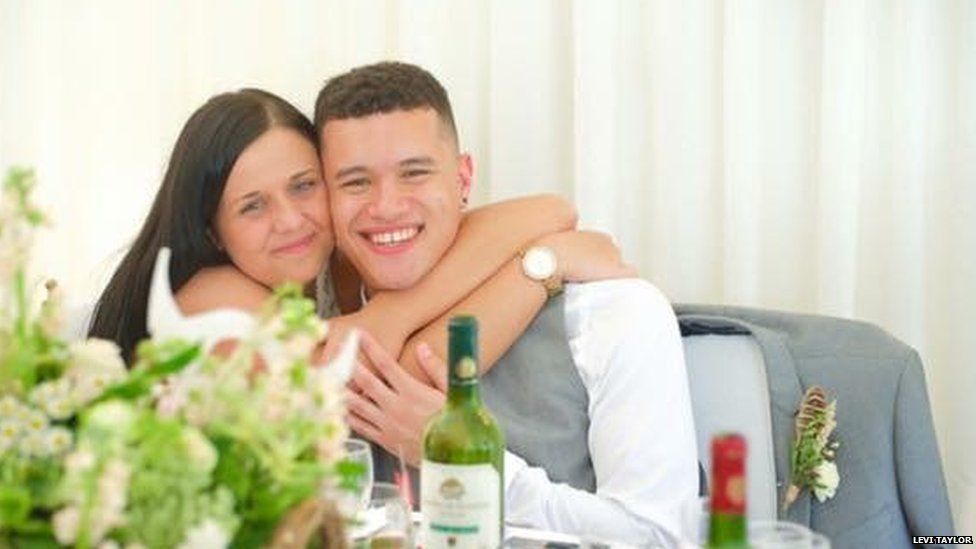 Leicester City fan cashes out £26,000 after team wins the Premier ...