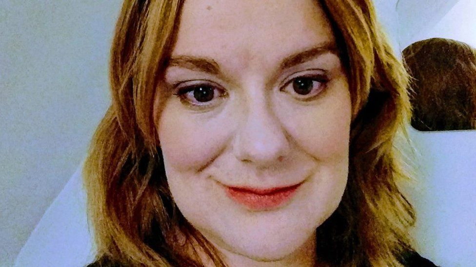 Customer fury over Irish Ferries cancellations - BBC News