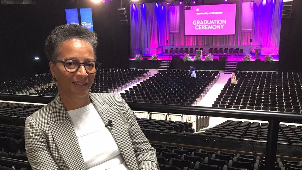Hope Powell: Former England coach awarded honorary doctorate - BBC News