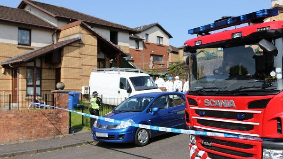 Man's body found at house in Greenock after fire - BBC News