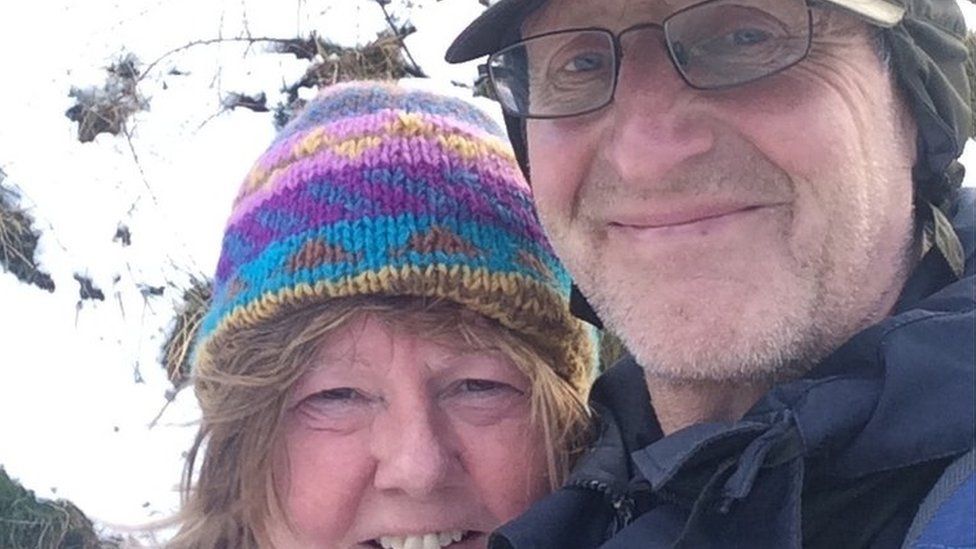 Who owns distinctive ring found in Pembrokeshire mud? - BBC News