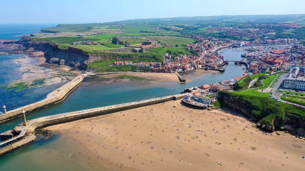 Century of Whitby Gazette reports added to digital archive - BBC News