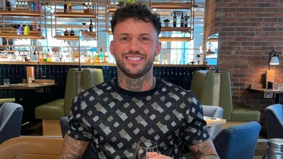 Wakefield: Tributes after 'fine brother' Chris Moran dies in Las Vegas ...