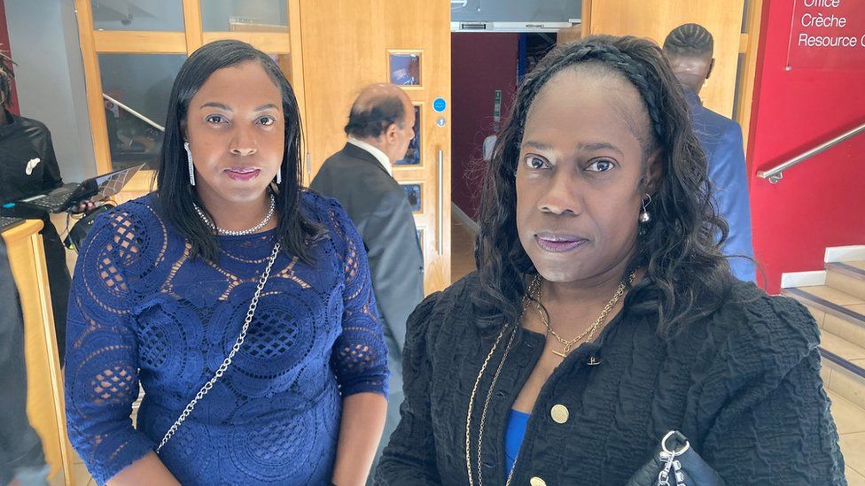 Roy Hackett funeral: Hundreds of guests attended - BBC News