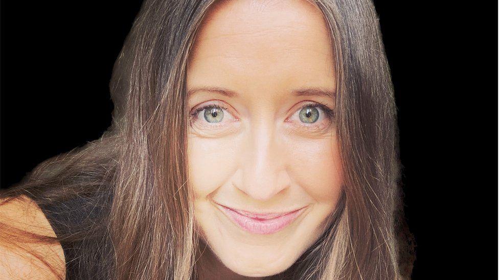 Ateb y Galw: Elin Wyn Williams - BBC Cymru Fyw