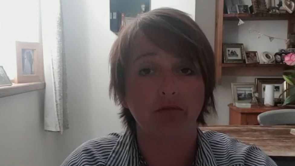 Mortgage prisoners: Key workers in 'financial nightmare' - BBC News