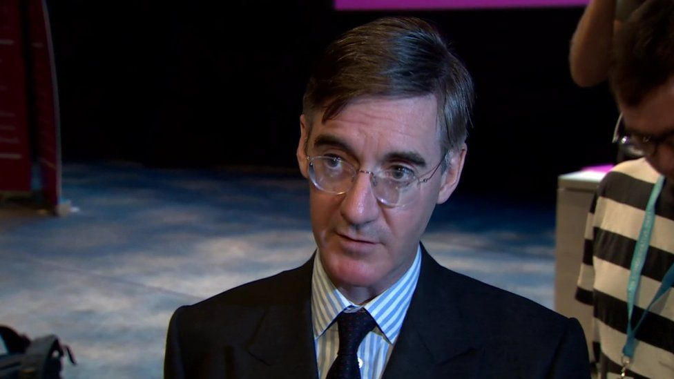 Jacob Rees-Mogg: Divide in customs post-Brexit 'impossible' - BBC News