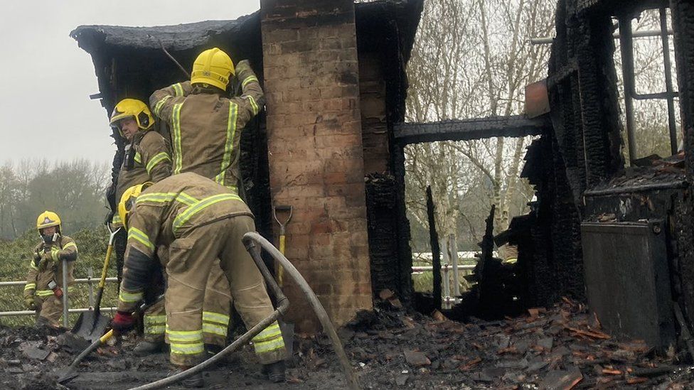 Newtown Common school fire destroys boarding house roof - BBC News