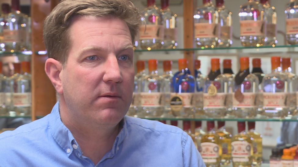 Will Scottish gin find Brexit a tonic or a bitter lemon? - BBC News