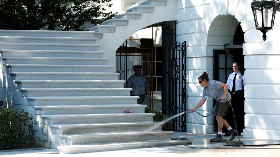 White House gets the builders in for renovations - BBC News