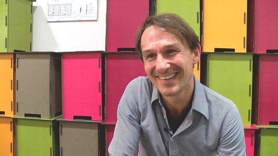 The German entrepreneurs celebrating their mistakes - BBC News