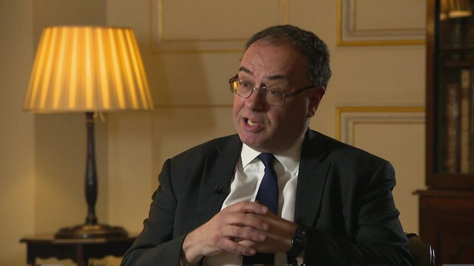 Backlash after Bank boss says don't ask for big pay rise - BBC News