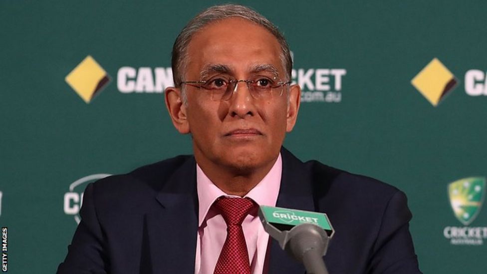Cricket South Africa: Haroon Lorgat back on interim board - BBC Sport