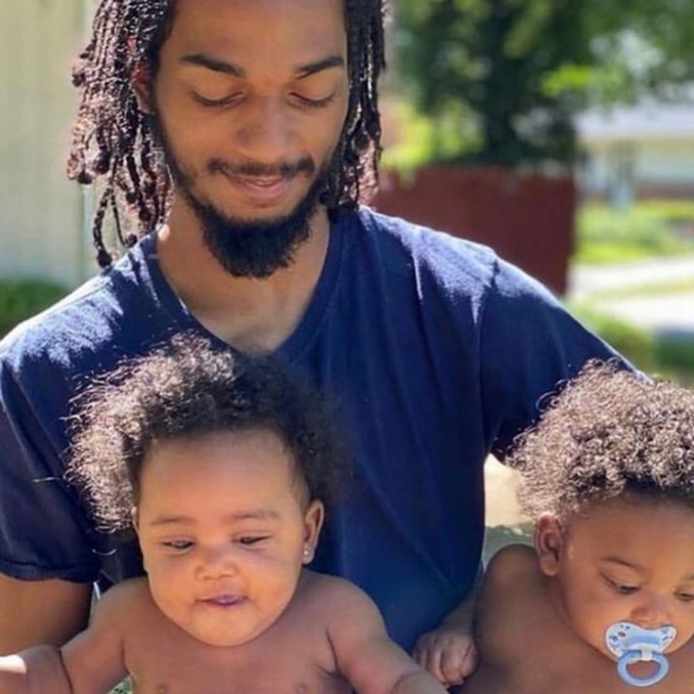 Casey Goodson: Family demand answers after police shooting - BBC News