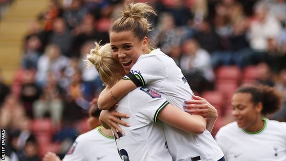 Tottenham 1-0 Liverpool: Spurs win first WSL home game of season - BBC Sport